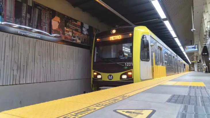 Transdev completes acquisition of First Transit, now leading private ...